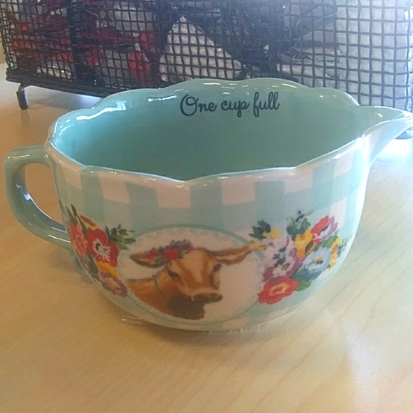 Kitchen | Set Of 4 Western Farm Animals Measuring Cups | Poshmark